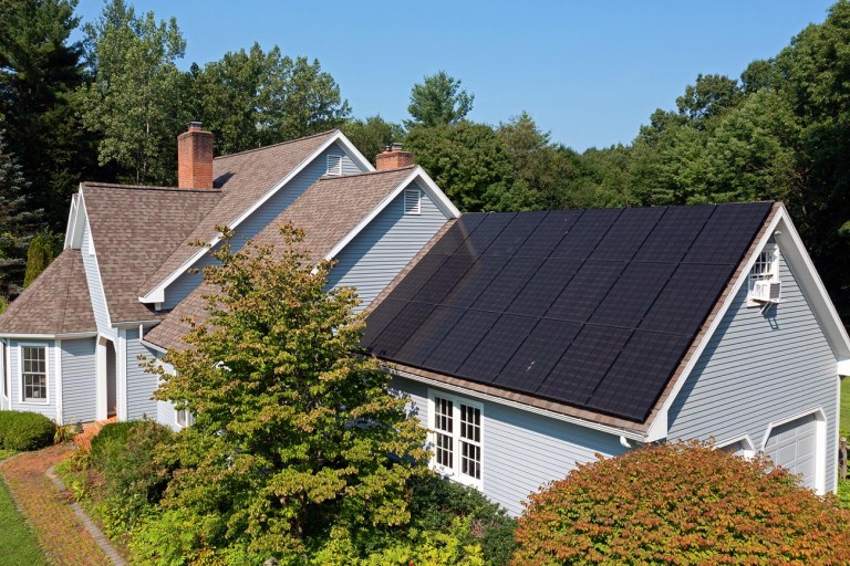 Beyond Efficiency: Exploring Solar Panel Aesthetics and Design